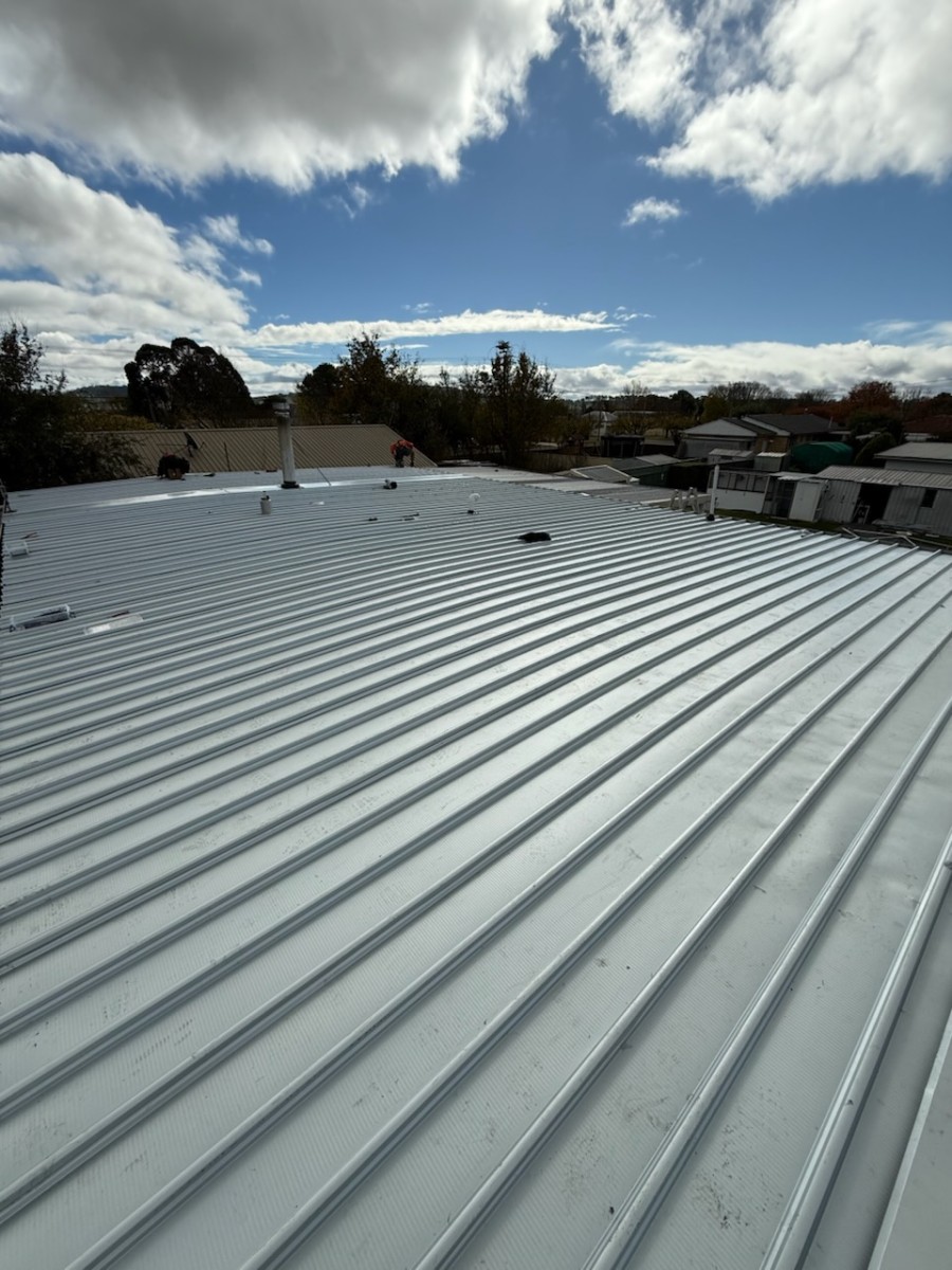 Flat Roof Upgrade in Glen Innes - Clip Lock Roofing for Low Pitch ...